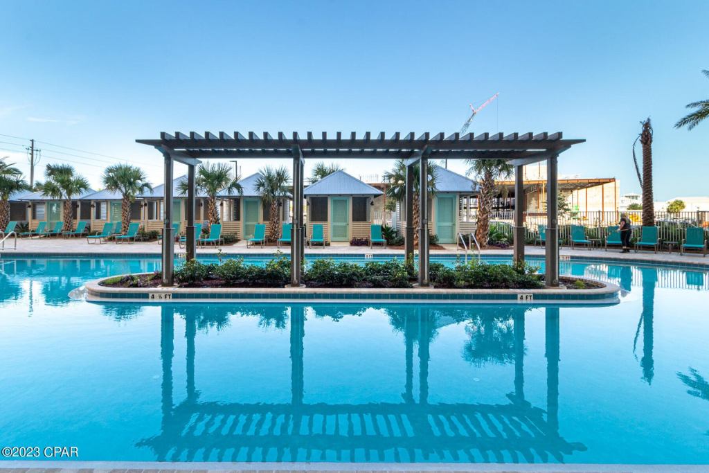 Gallery – Tipsea Tides